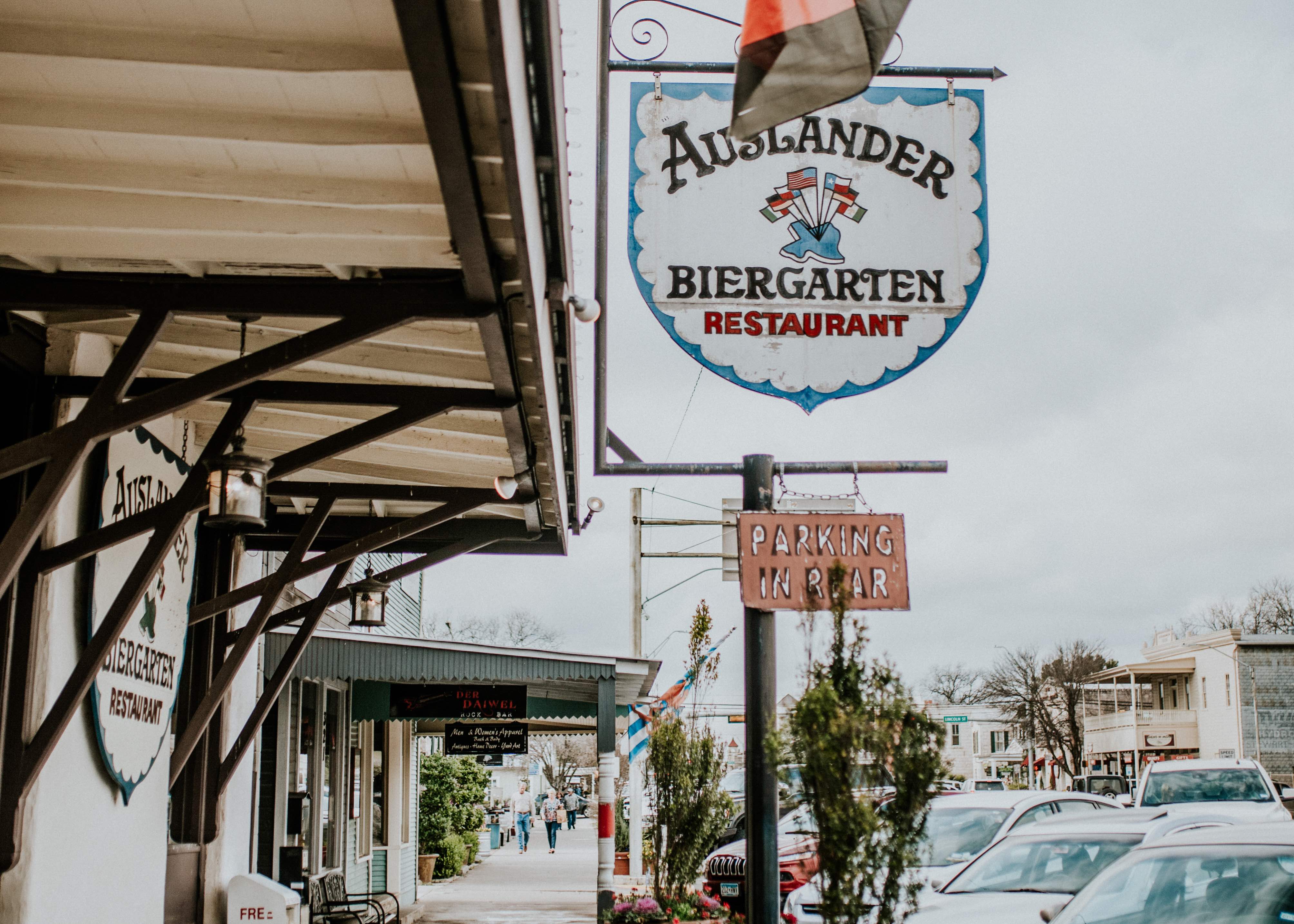 Madalyn Boy playing at The Auslander - Fredericksburg Texas